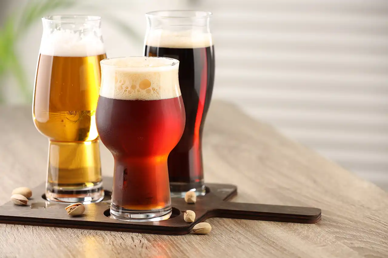 Bere artizanala si bere neagra – Stiluri, arome si curiozitati